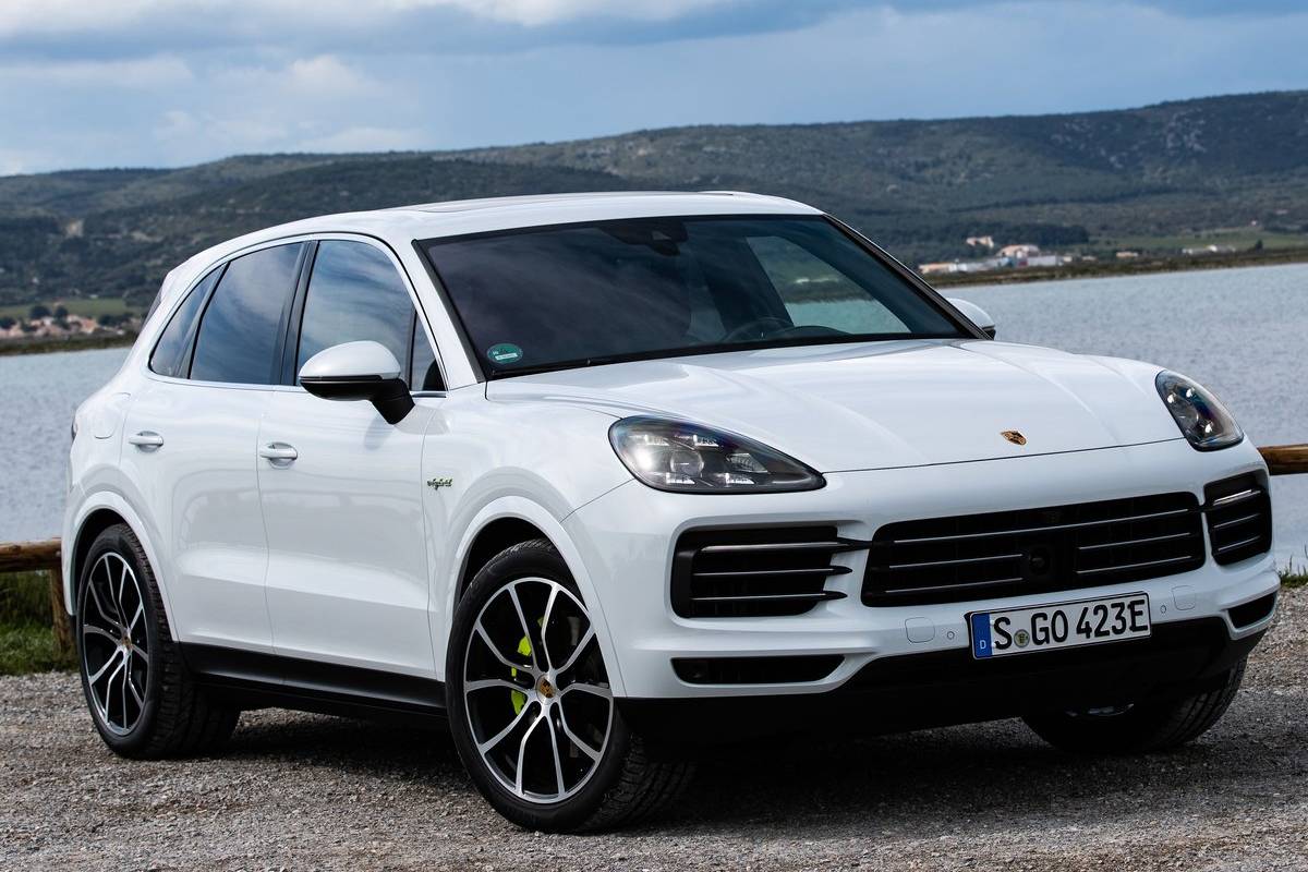 StriveME - اليكم ابرز الفروقات بين بورشه كايين 2024 و2019